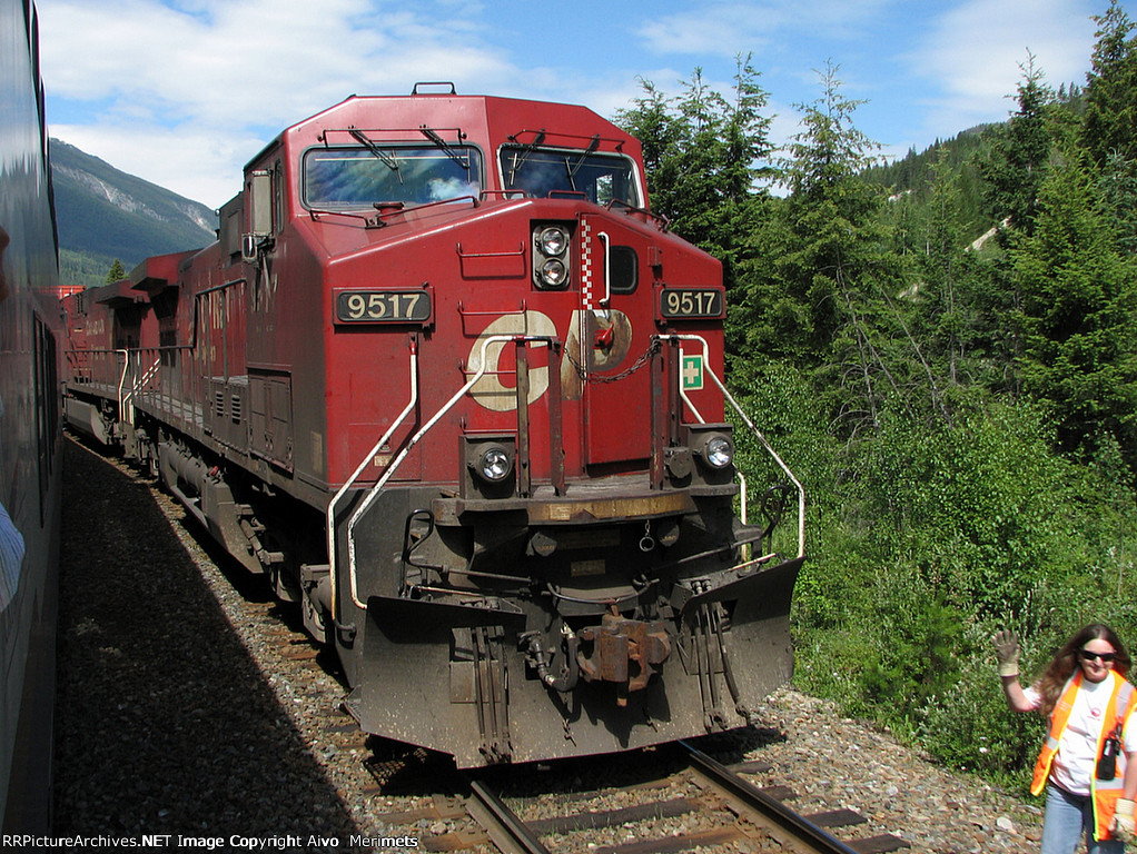 CP 9517 east at Palliser